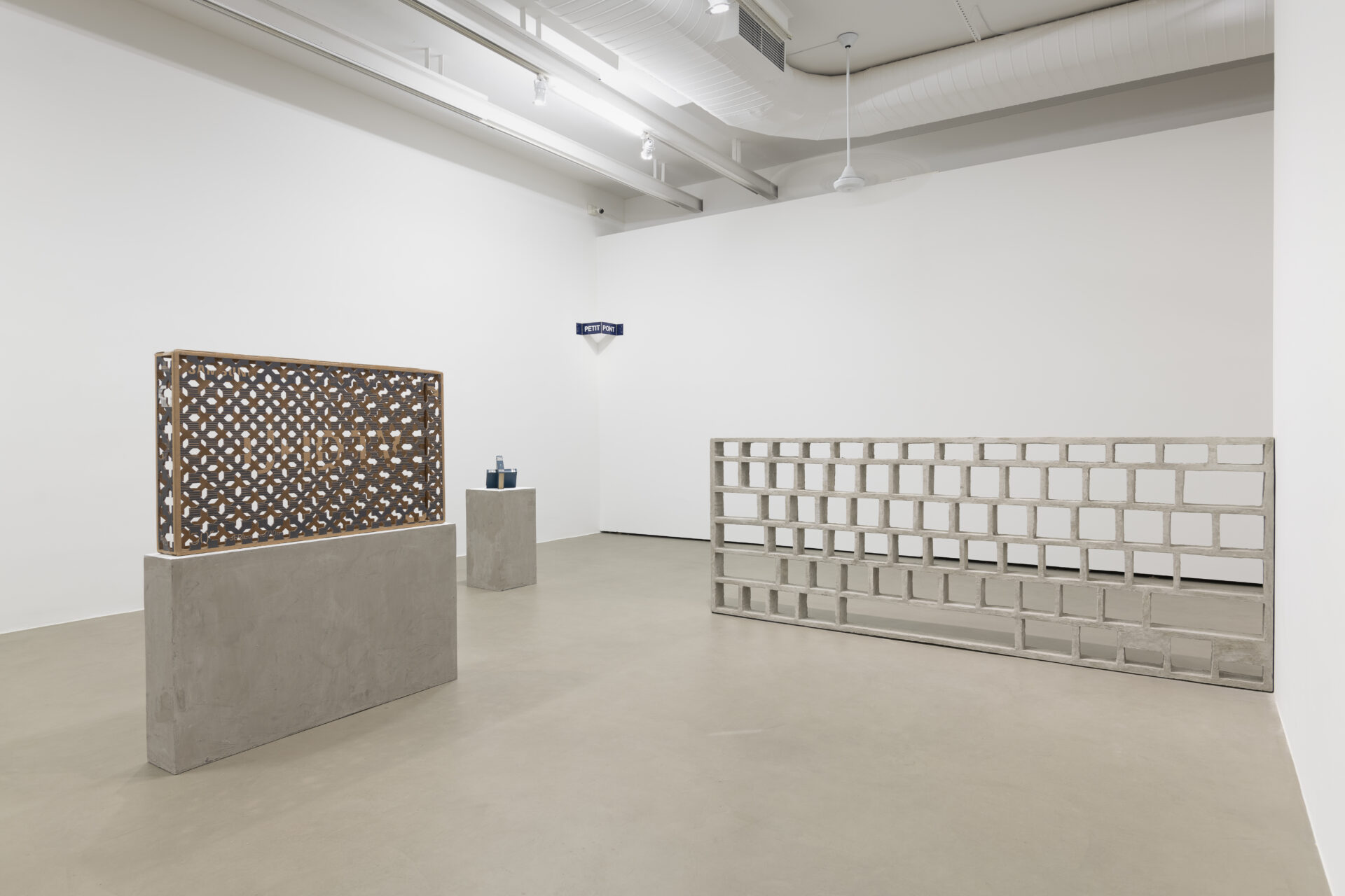 Jorge Macchi presents a solo show at Galeria Luisa Strina