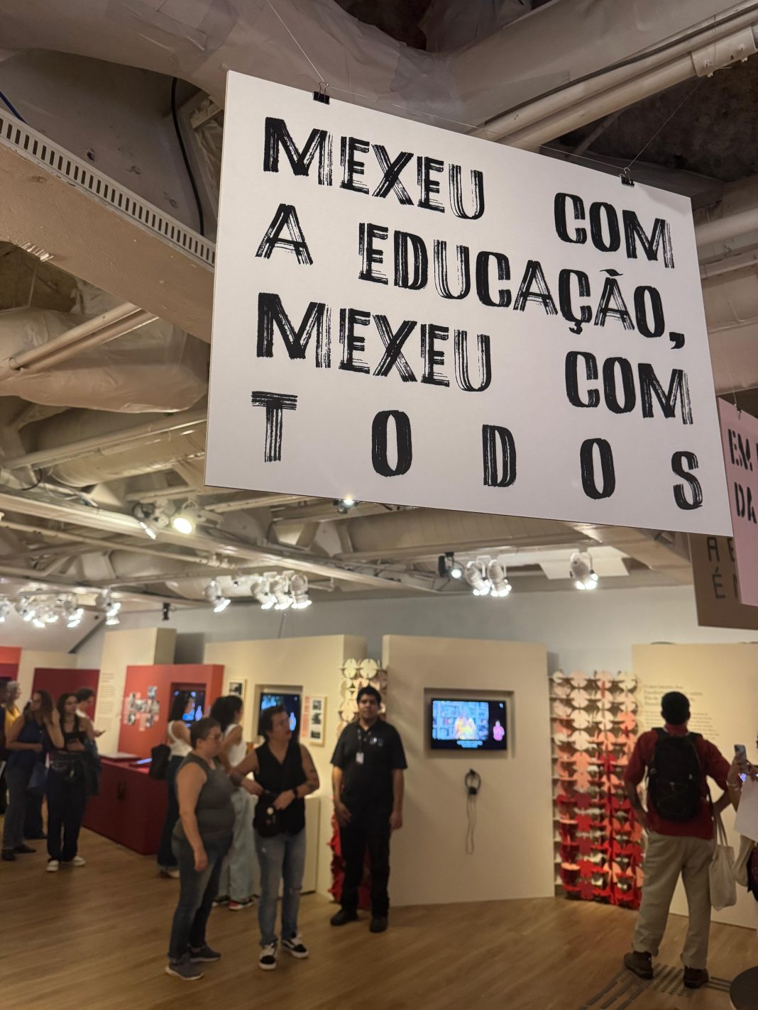 Ana Mae Barbosa: Arte como espaço de liberdade